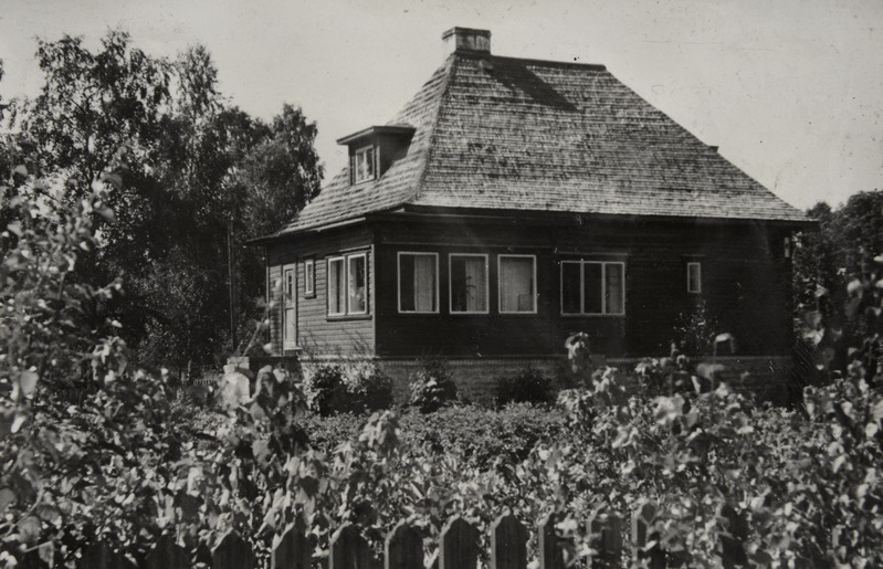 Tuvastamata eramu Nõmmel? Tõenäoline arhitekt - Ajapaik