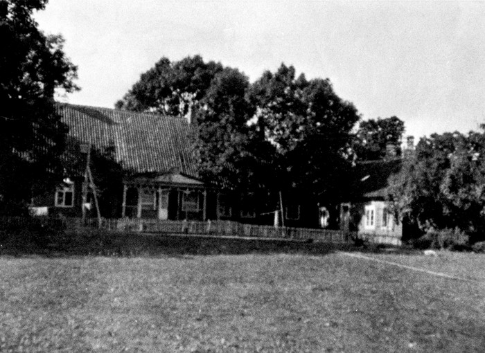 Kõrgessaare mõisa peahoone - Ajapaik