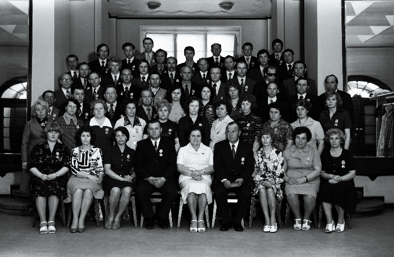 Eesti NSV Ülemnõukogu Presiidiumis autasustatud – Laigu, J. - Ajapaik