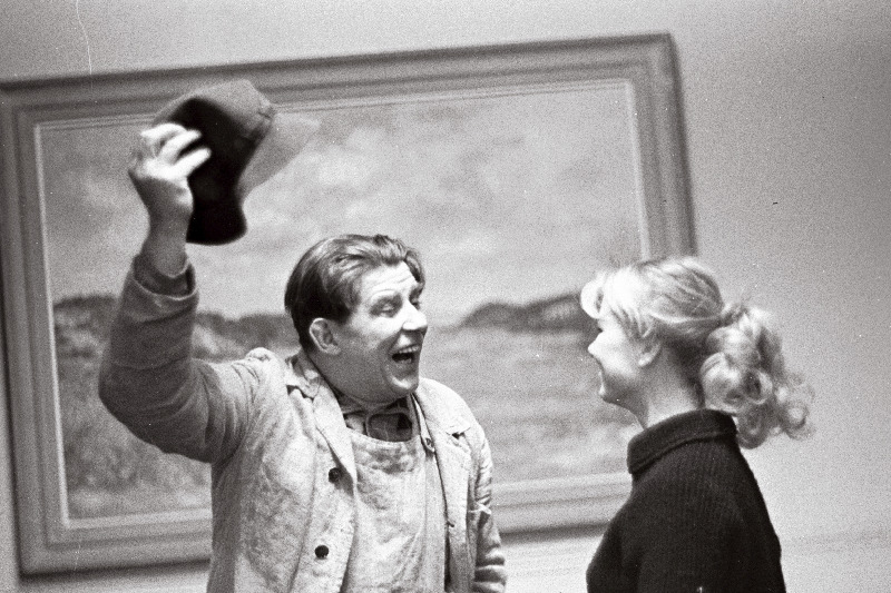 Draamateatri "Ugala" näitleja Karl Liigand – Oskar Vihandi - Ajapaik