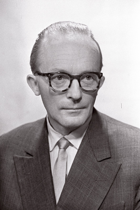 Raudsepp, Vladimir - ajakirjanik, ajalehe – Gunnar Loss - Ajapaik