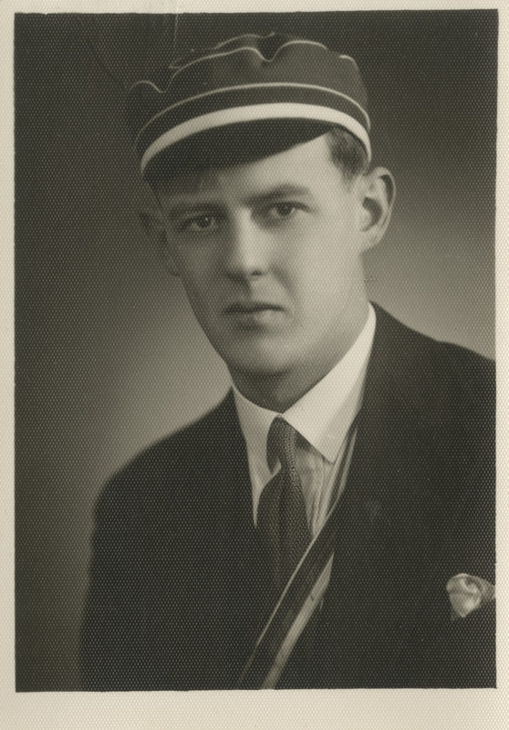 Korporatsiooni "Livonia" liige Harry Sturm, – Heinrich Riedel;Herbert ...