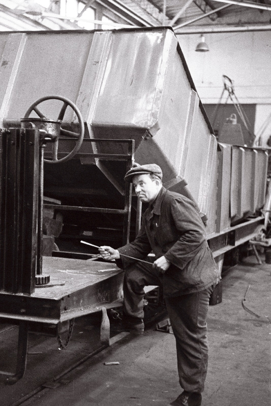 Tallinna Trammide ja Trollibusside Valitsuse – Gunnar Loss - Ajapaik