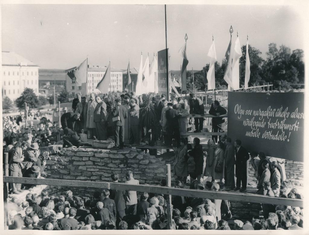 Teater Vanemuine. Uue teatrihoone nurgakivi – Eduard Selleke - Ajapaik