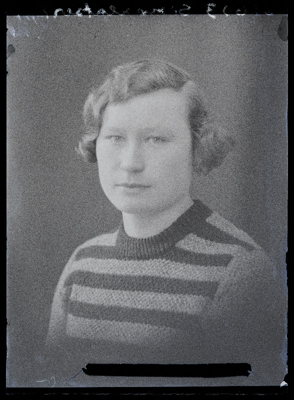Leida Simonlatser. – Jaan Riet - Ajapaik