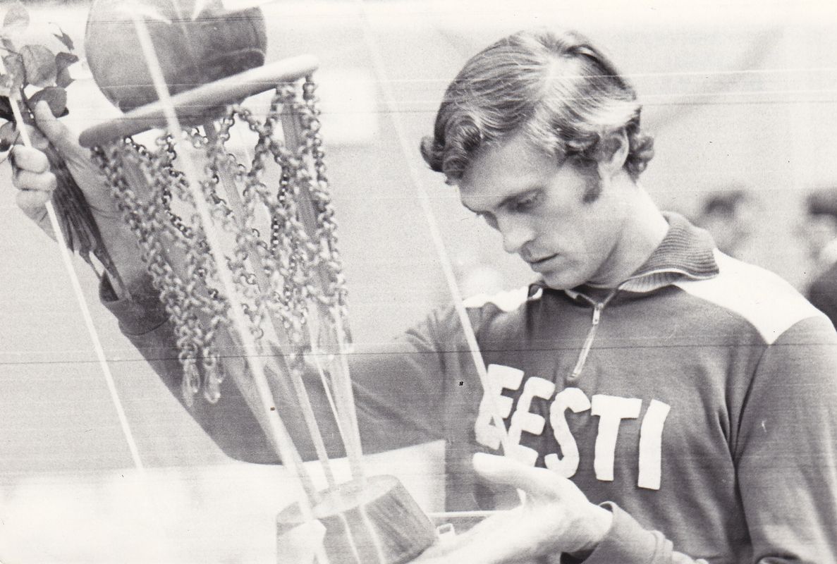 Korvpallur Priit Tomson Balti karikaga – Gunnar Vaidla - Ajapaik