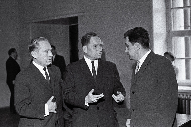 Tootmiskoondise „Kommunaar“ direktor V. Nugis – Pavel Kuznetsov - Ajapaik