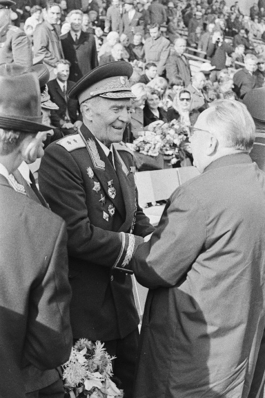 EKP Keskkomitee esimene sekretär Johannes – Valdur-Peeter Vahi - Ajapaik