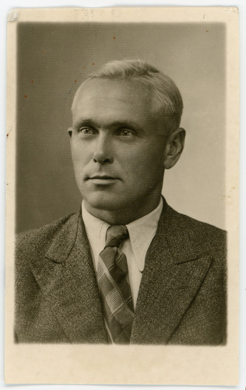 Bernadt, Paul Friedrich, sünd 1905. - Ajapaik