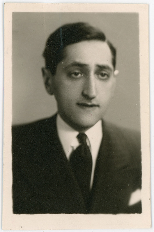 Robert Hoff. Passitaotluse foto - Ajapaik