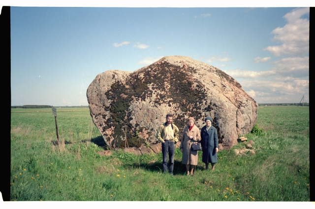 Rein Tiik, Helge ja Valve – Teetlaus, Hans - Ajapaik