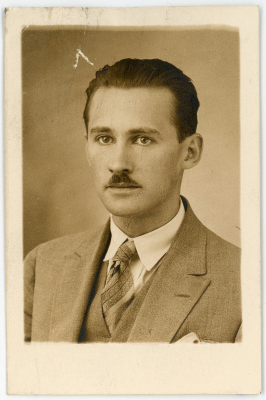 Eugen-Adolph Ott. Passitaotluse foto - Ajapaik