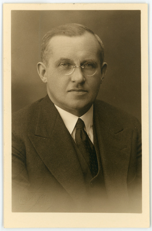 Harald Perli. Passitaotluse foto - Ajapaik