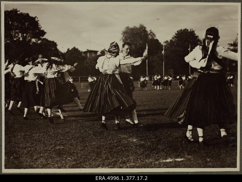 Kadrioru stadium openings (?). People - Ajapaik