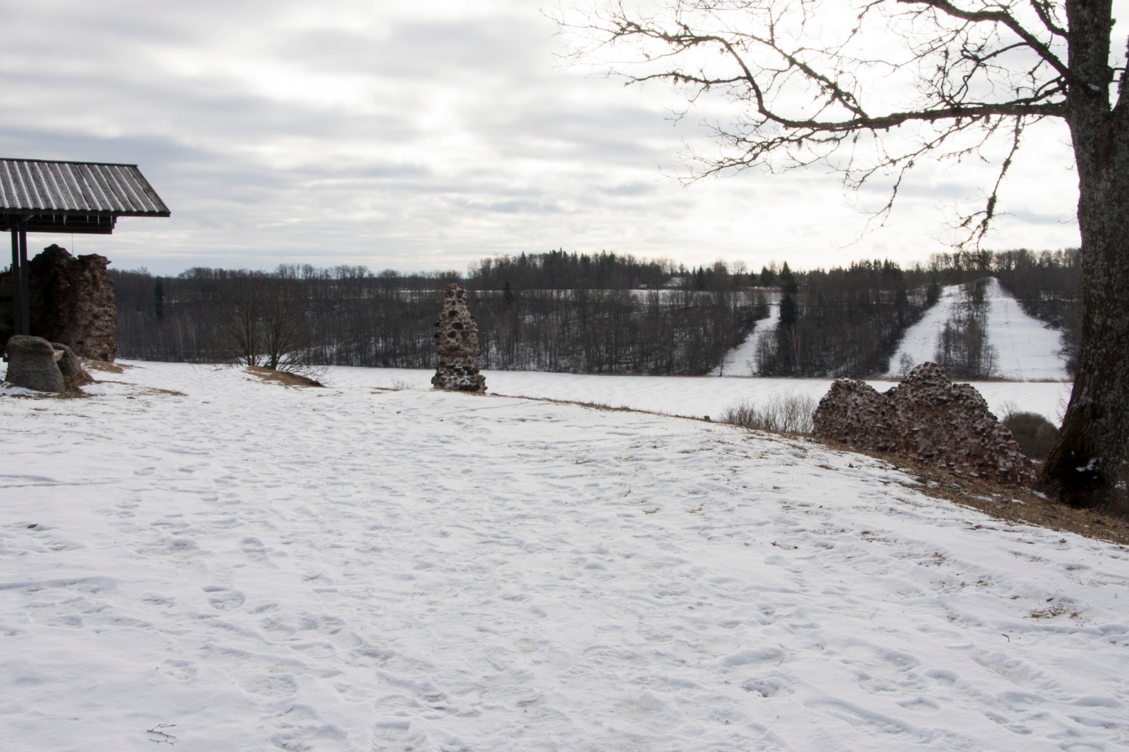 foto albumis, Viljandi, lossimäed, II - Ajapaik
