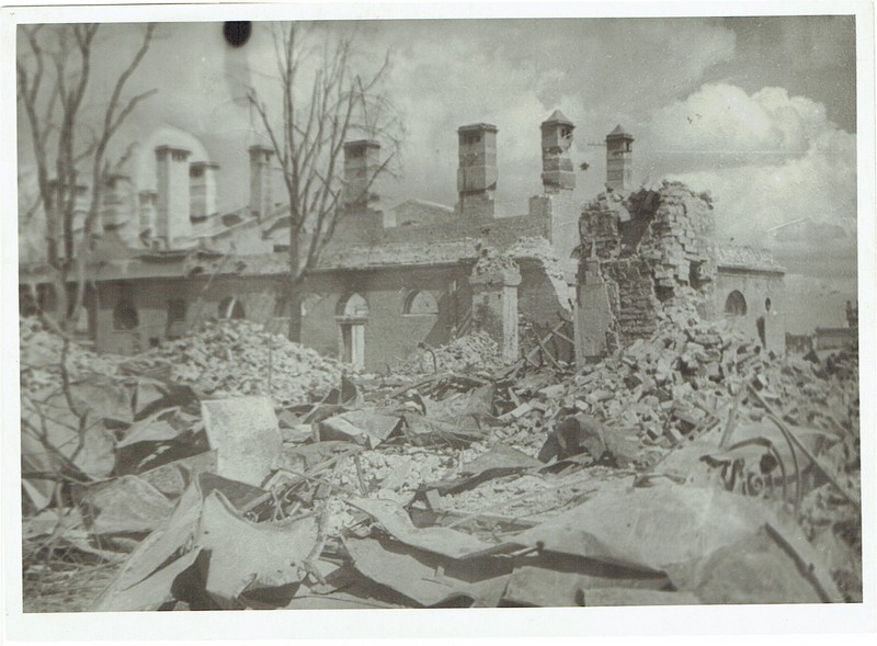 Ruins of Kreenholm Sports Hall - Ajapaik