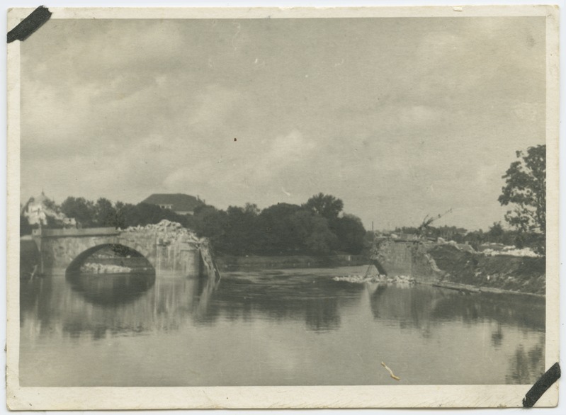 Tartu, purustatud Kivisild. – Edgar Kalamees - Ajapaik