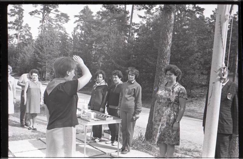 Kreenholmi manufaktuuri komsomoliveteranid O.Košev – Vladimir Kuzmin ...