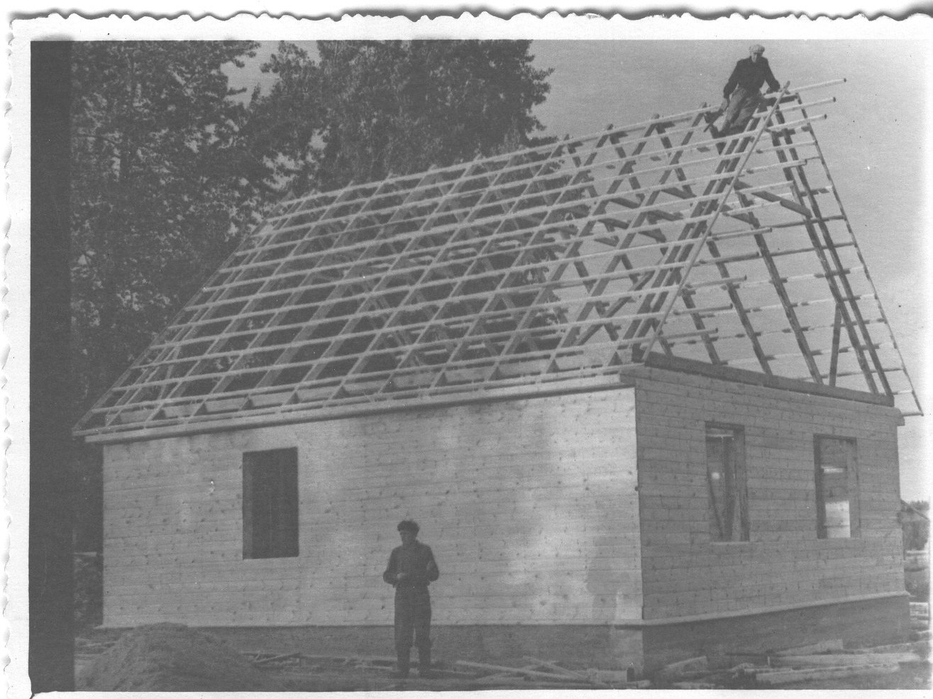 Foto. Uue elamu ehitamine "Koit" - Ajapaik