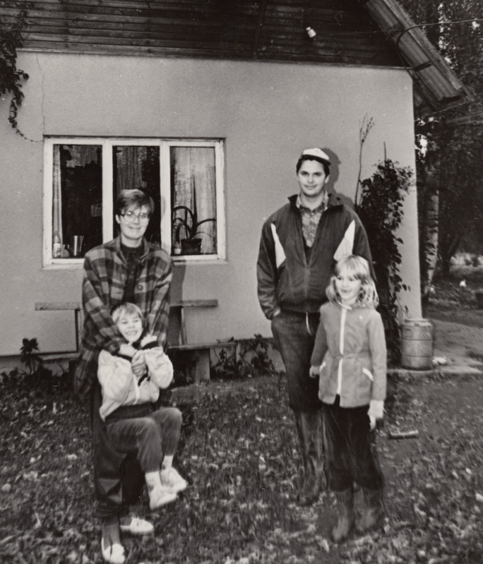 Perekond Talvikule kuulub Postupalu talu - Ajapaik