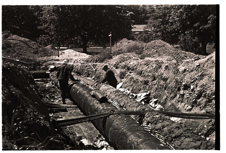 Installation of tubes - Ajapaik