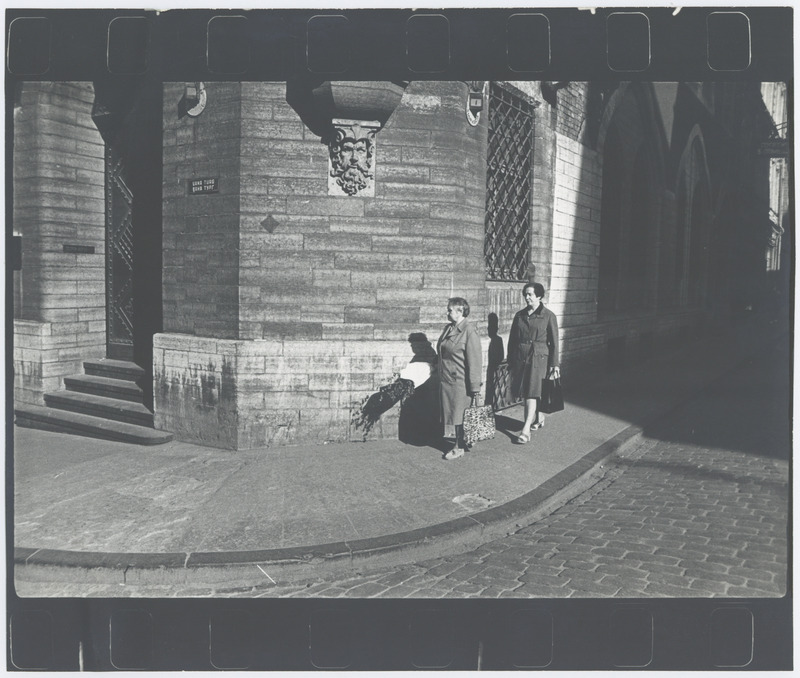 Seeriast "Jalutuskäik". Suur- Karja/Vana Turu – Peeter Langovits - Ajapaik