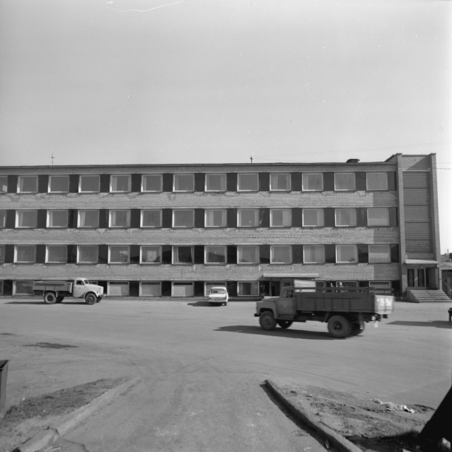Raudtee. Hoone. – Viktor Salmre - Ajapaik