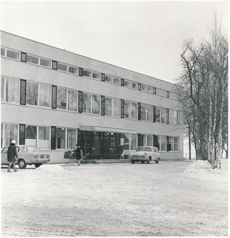 Foto. Haapsalu Rajooni Polikliinik Suur-Liiva - Ajapaik