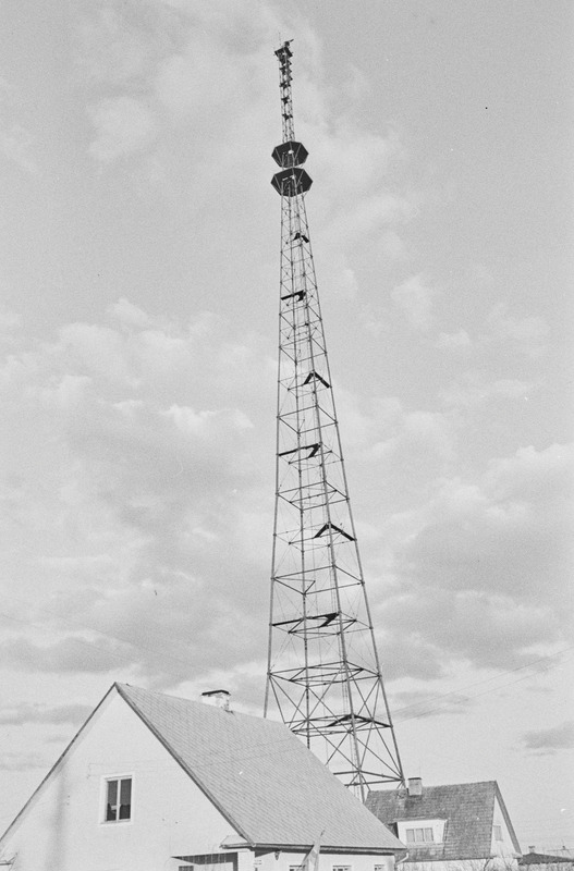Tartu linna vaated. Televisioonimast - Ajapaik