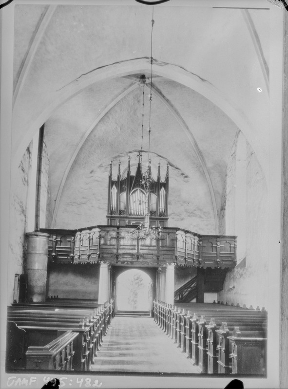 Järva-Madise kirik. Sisevaade - Ajapaik
