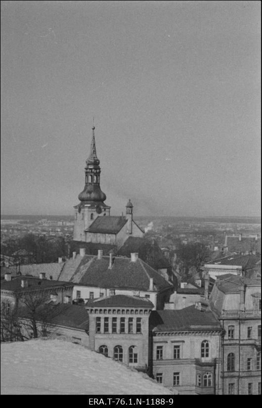 Tallinna Toomkirik. Vaade kirikule kagust – Rein Zobel - Ajapaik