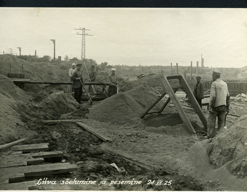 Liiva sõelumine ja pesemine - Ajapaik