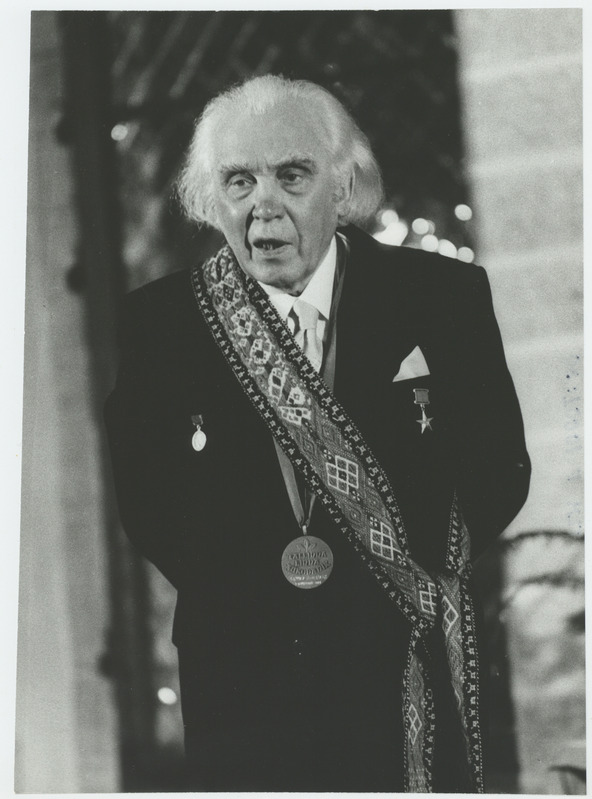 Poolportree. Maestro Gustav Ernesaks – Kalju Suur - Ajapaik