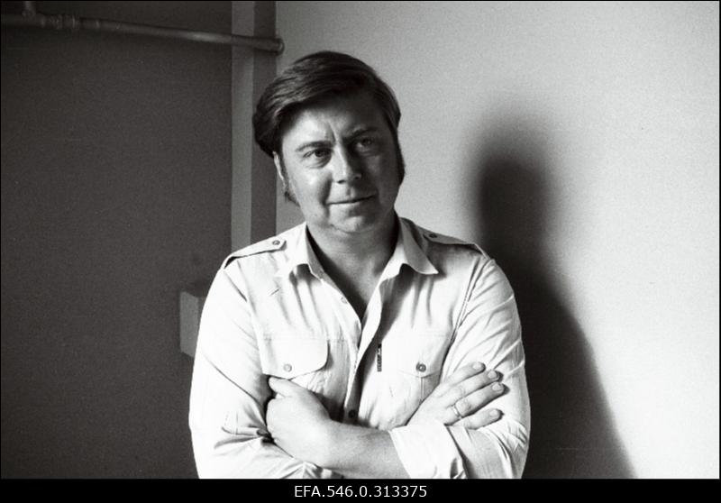 [Üks ajalehele "Rahva Hääl" pildistatud – Harald Leppikson - Ajapaik