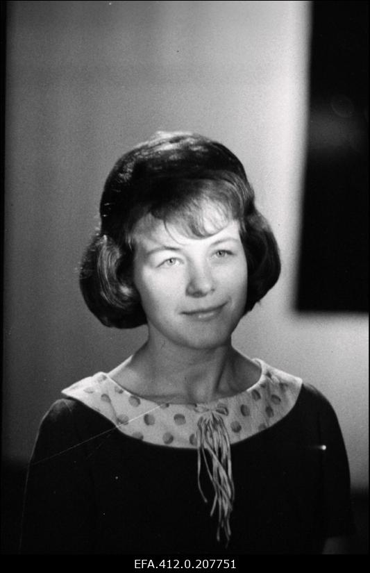 Laulja Tiiu Varik. – Valdur-Peeter Vahi - Ajapaik