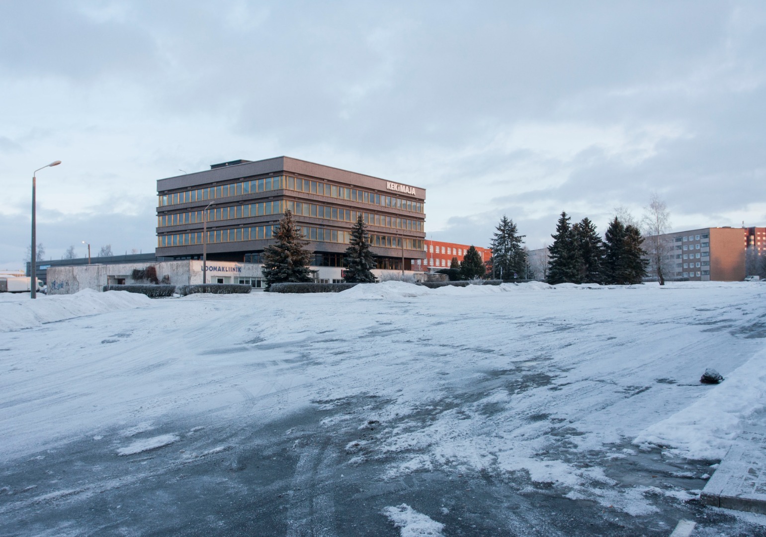Vaade Viljandi "Kolhooside Ehituskontori" hoonele. – Endel Veliste ...