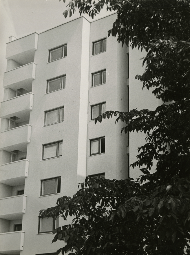 Korterelamu Tallinnas, hoone vaade. Arhitekt - Ajapaik