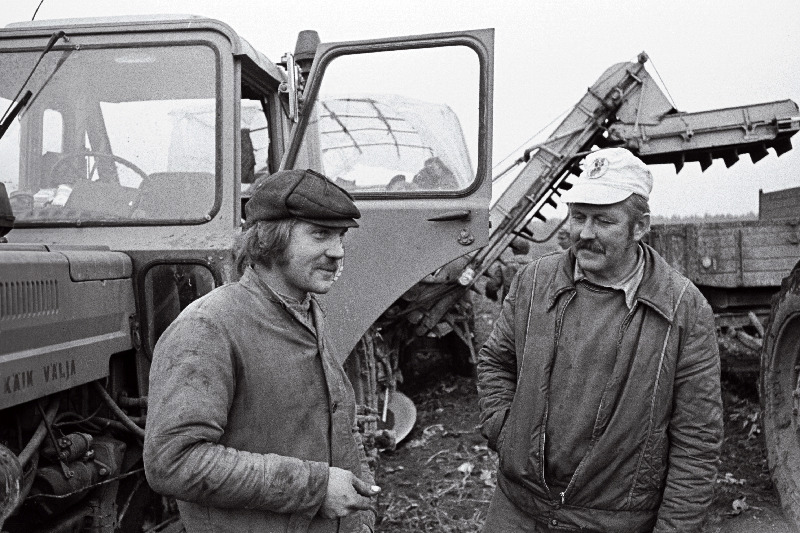 Rapla rajooni "Tasuja" kolhoosi mehhanisaatorid – Harald Leppikson ...