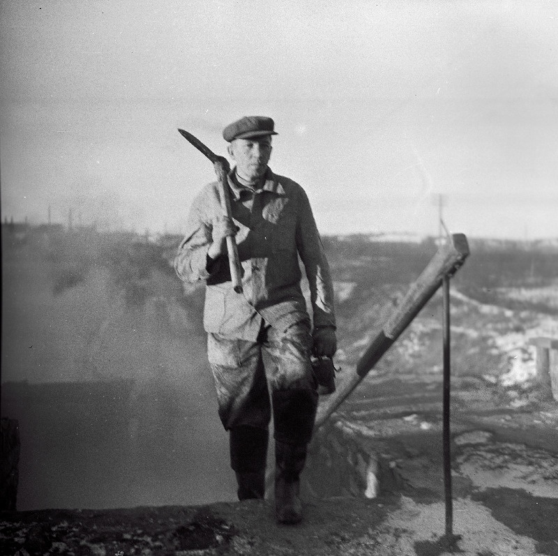 Kohtla põlevkivitööstuse kaevur Johannes Kulper. – A. Koitla - Ajapaik