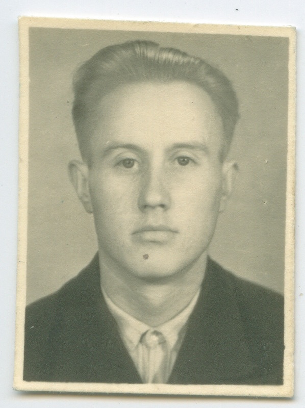 Dokumendifoto [Kiibark/Kübark] - Ajapaik