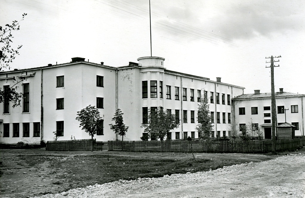 Tapa Keskkool – Kalle Soovik - Ajapaik