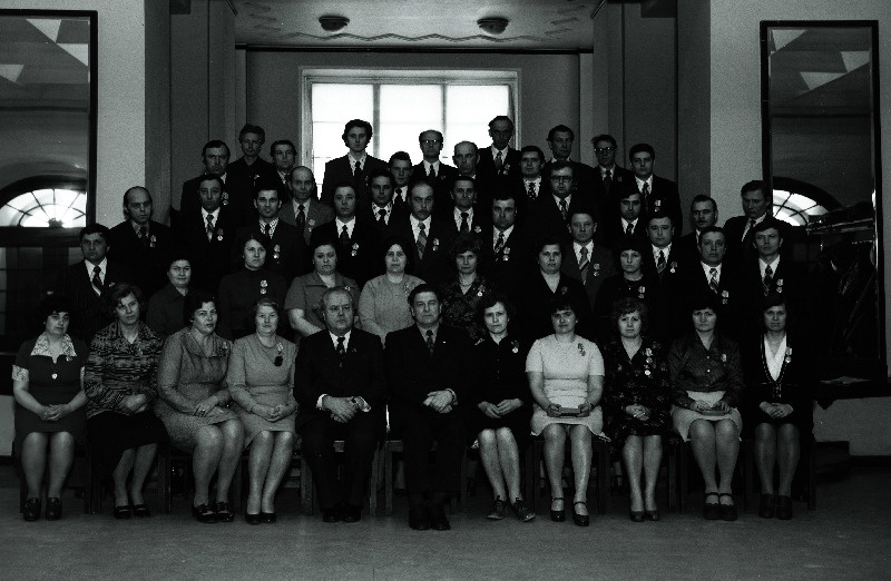 Eesti NSV Ülemnõukogu Presiidiumis autasustatud – Laigu, J. - Ajapaik