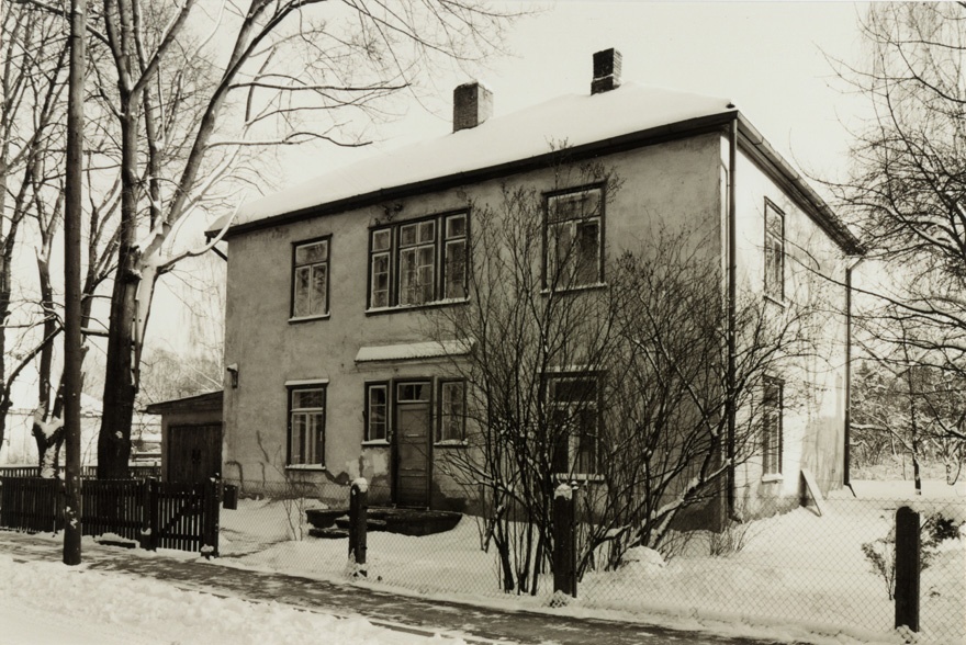 Elamu Tartus Elva tn, hoone – Kaido Haagen - Ajapaik