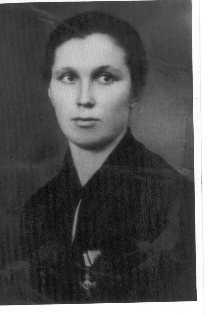 Foto. Anna Vares-Kukk 1930.a. - Ajapaik