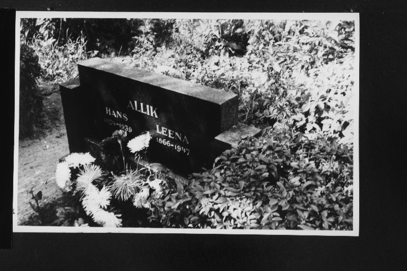 EKP ja riigitegelase Hendrik Alliku – Karl Laane - Ajapaik