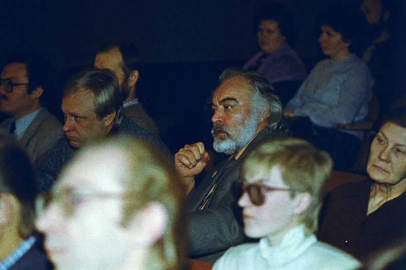 Eesti Kinoliidu pleenum. II reas – Maasikmets, Heidi - Ajapaik