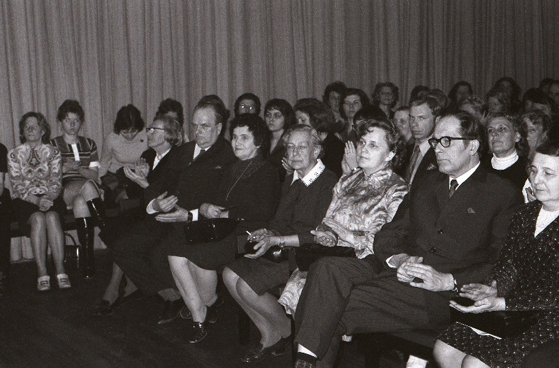 Marie Underi 90. sünnipäeva tähistamine – Elmar Köster - Ajapaik