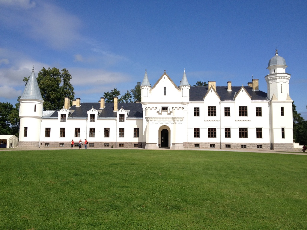 Alatskivi Castle - panoramio - – Ainar Riigov - Ajapaik