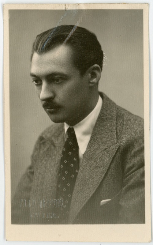 Edgar-Raimond Mikk. Passitaotluse foto - Ajapaik