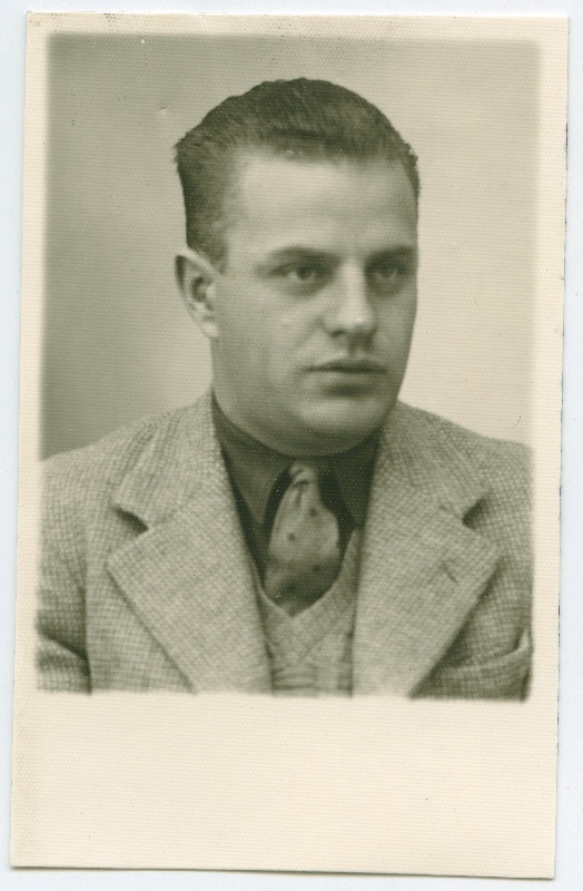 Helios-Voldemar-Heinrich Rosenberg. Passitaotluse - Ajapaik